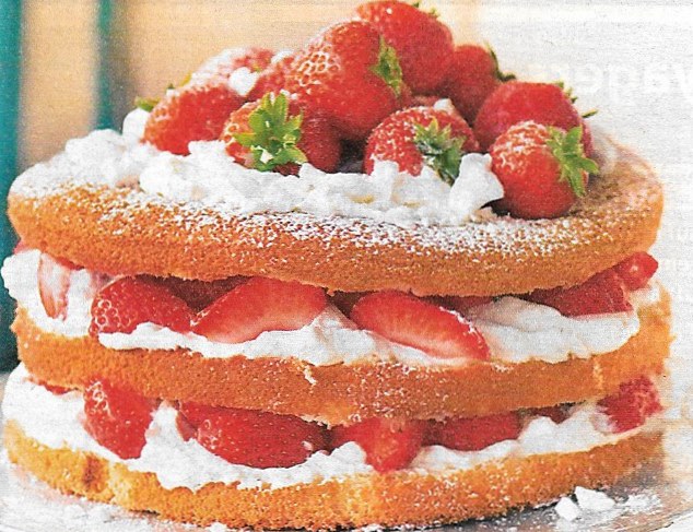 Sahne-Erdbeer Cake – Backraum24 – Backrezepte und mehr